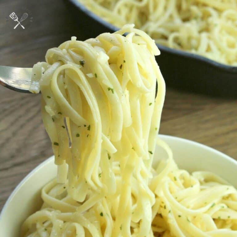 The Best Garlic Buttered Parmesan Noodles Recipe