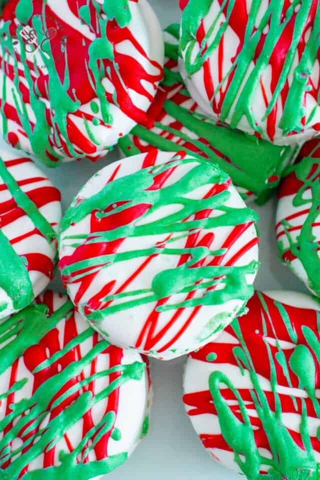 The Best Chocolate Covered Christmas Oreos