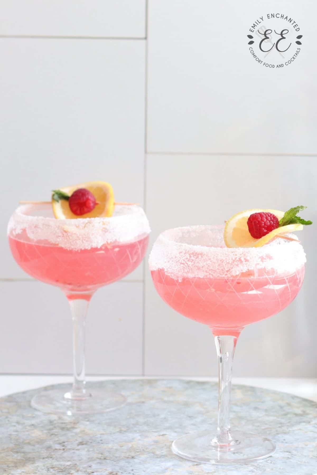 Raspberry Lemon Drop (Raspberry Vodka Cocktail with Lemonade)