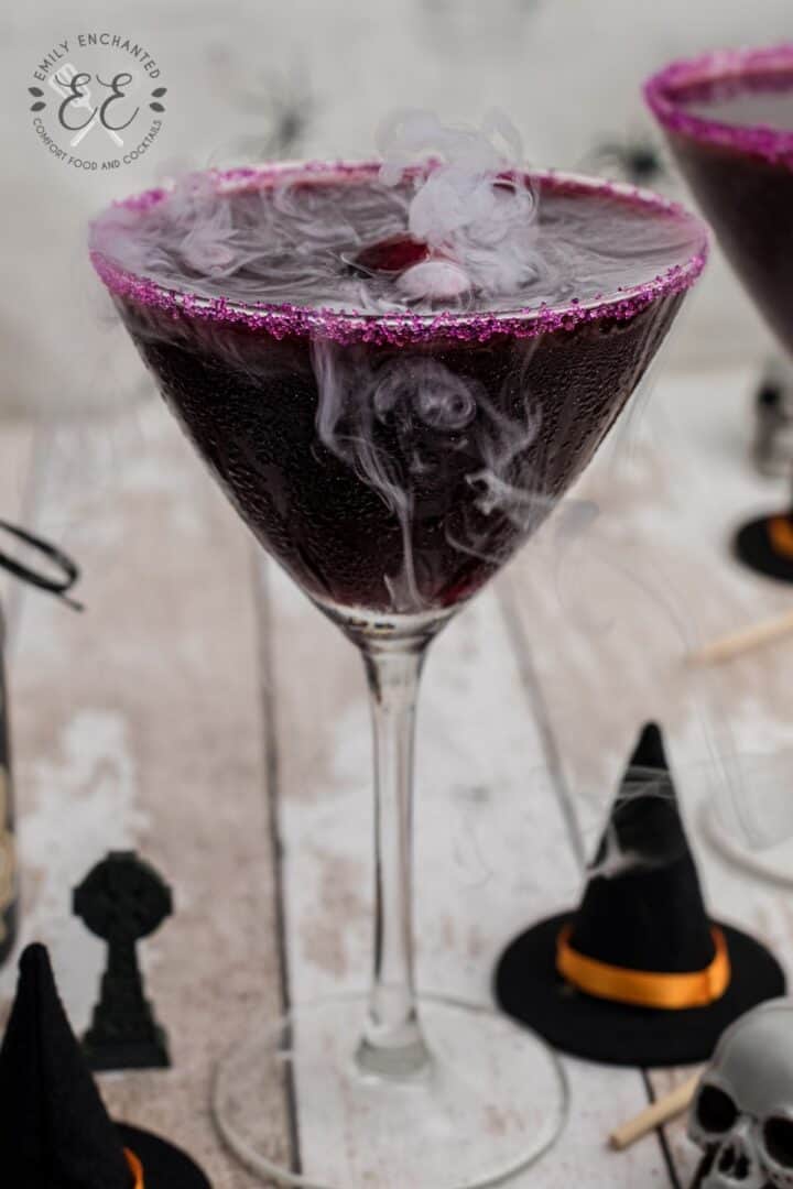 The Best Witches Brew Cocktail Perfect for Halloween