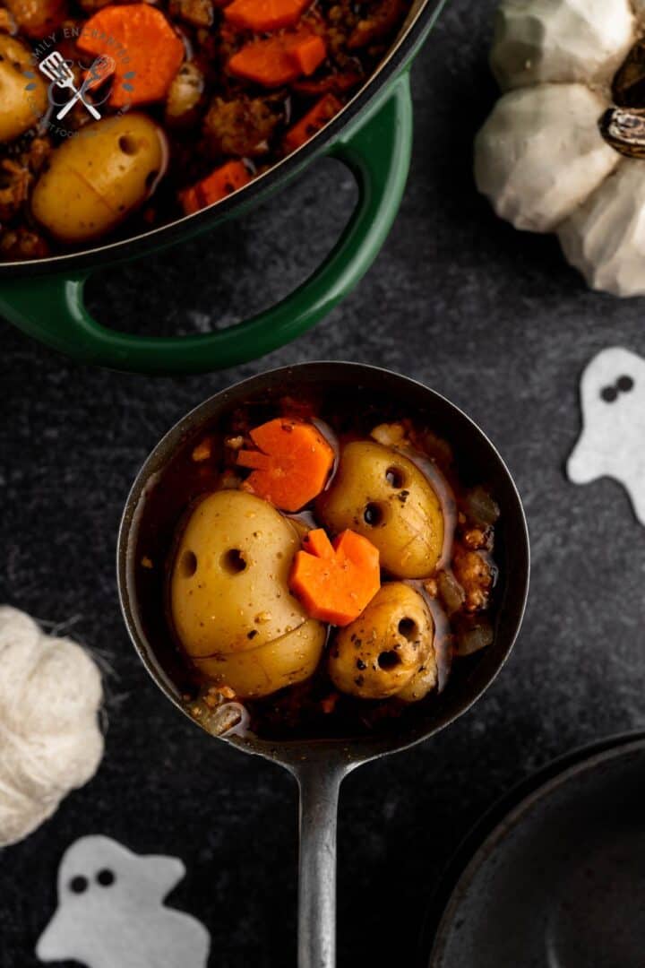The Best Spooky Skull & Pumpkin Halloween Soup