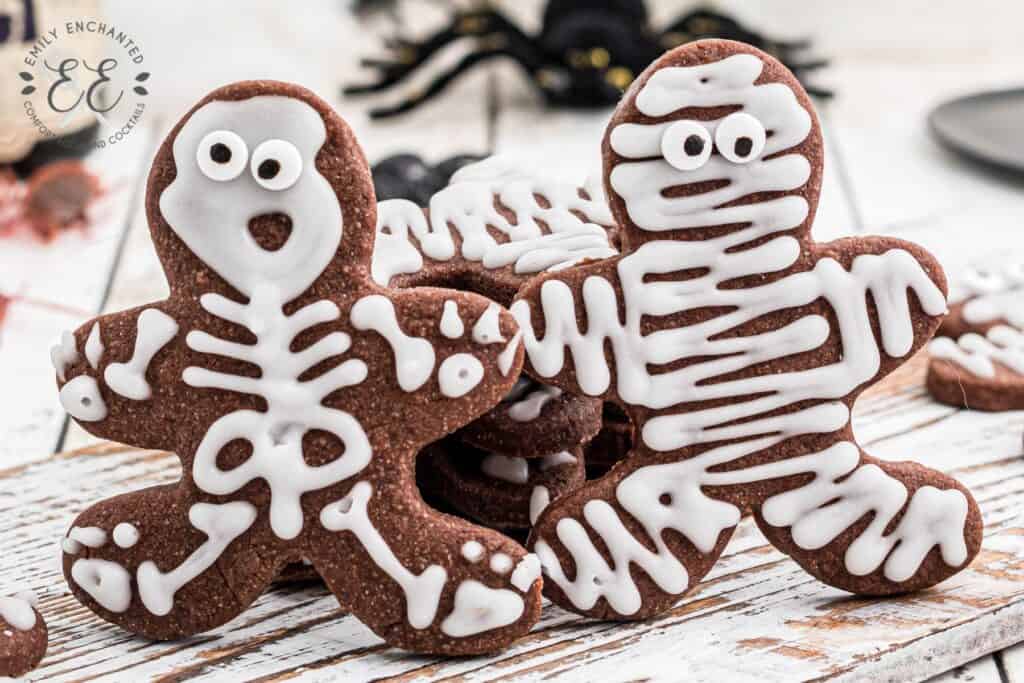 The Best Halloween Skeleton Cookies and Mummy Cookies