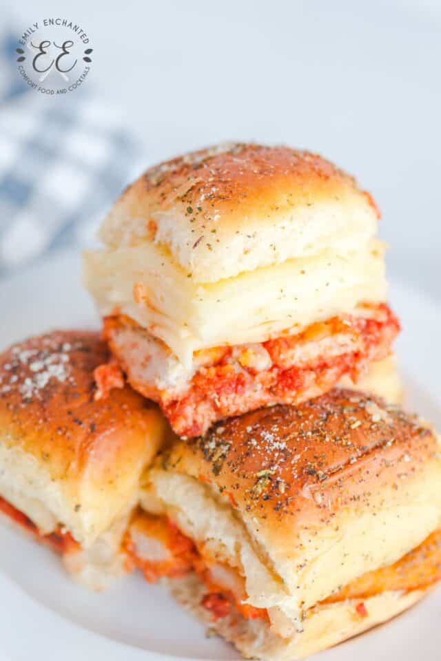Mouthwatering Chicken Parm Sliders Recipe